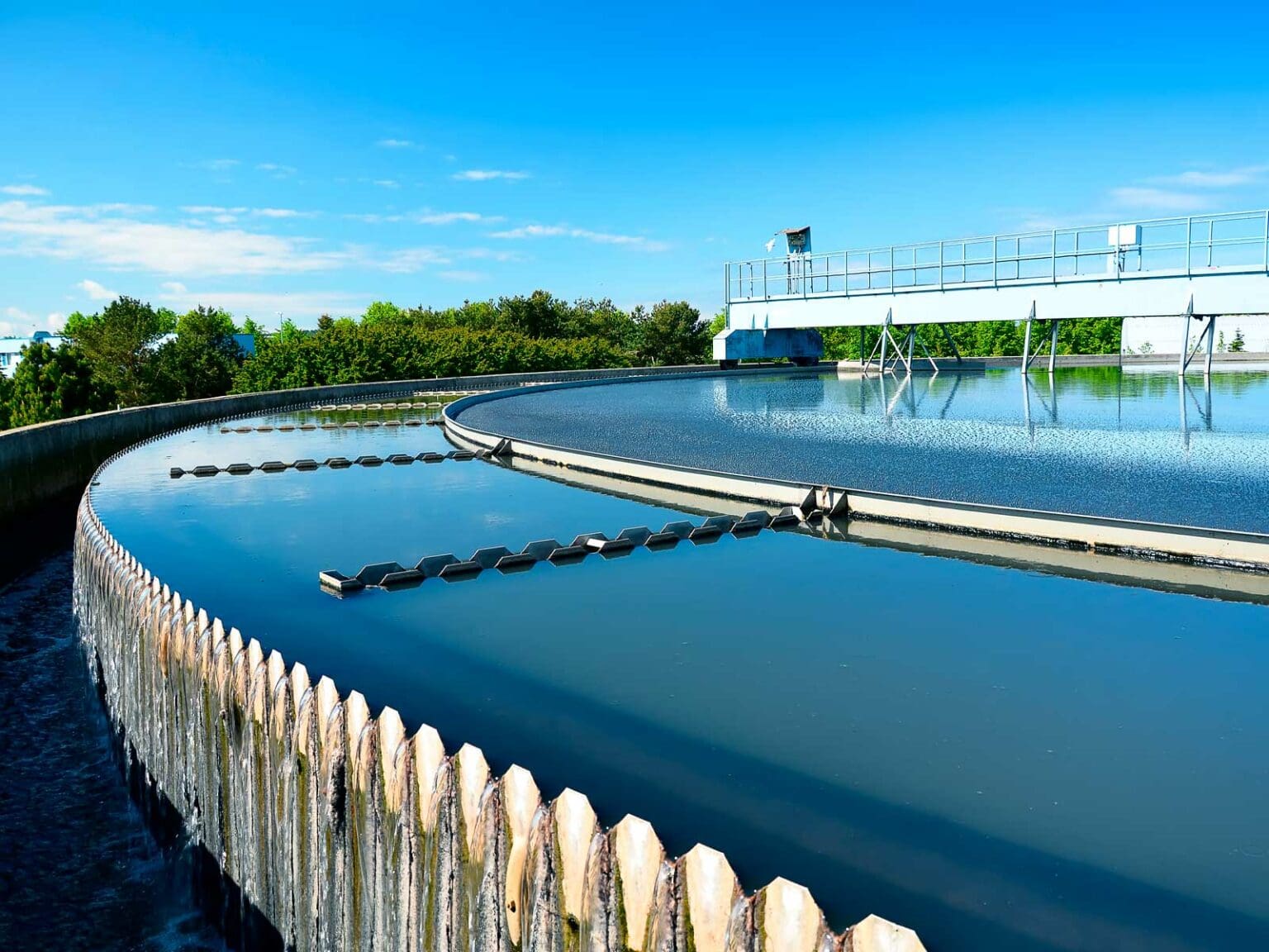 Dewatering of Waste Water– efficiently with software-guided ultrasound ...